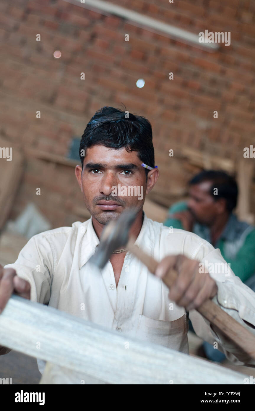 Indian carpenter woodwork making hi-res stock photography and images ...