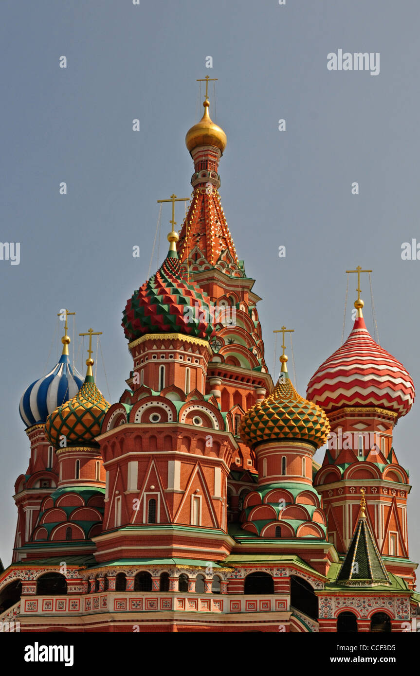 RUSSIA, Moscow, Red Square, Domes of St Basil’s Intercession Russian ...