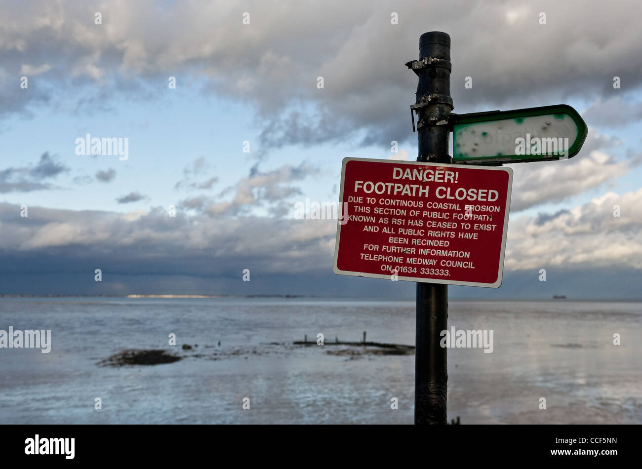 A sign on the Isle of Grain coast Stock Photo - Alamy