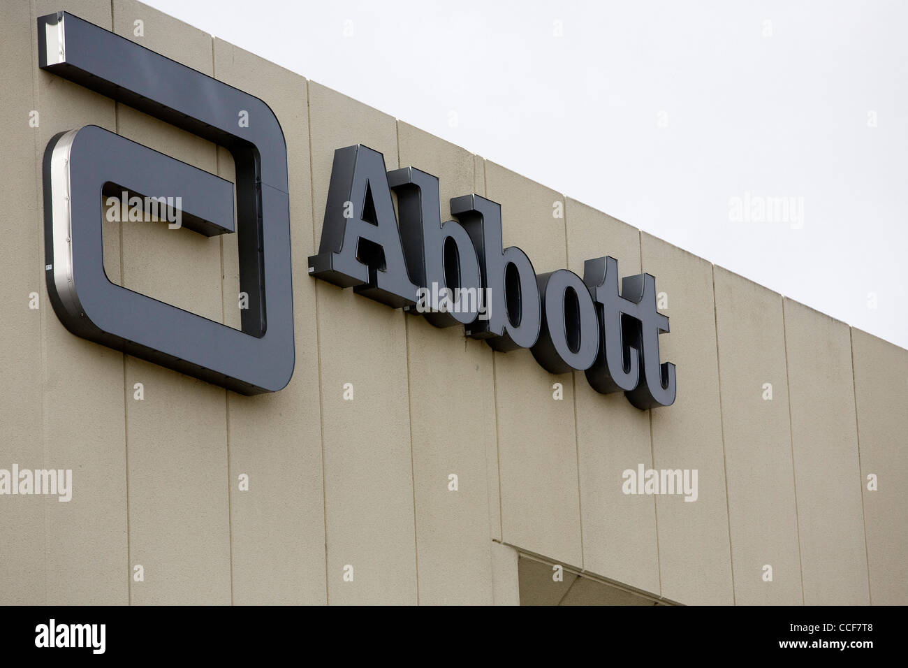 An office building occupied by Abbott Laboratories Stock Photo - Alamy