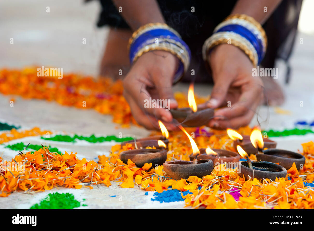 Street Lamp Oil High Resolution Stock Photography and Images - Alamy
