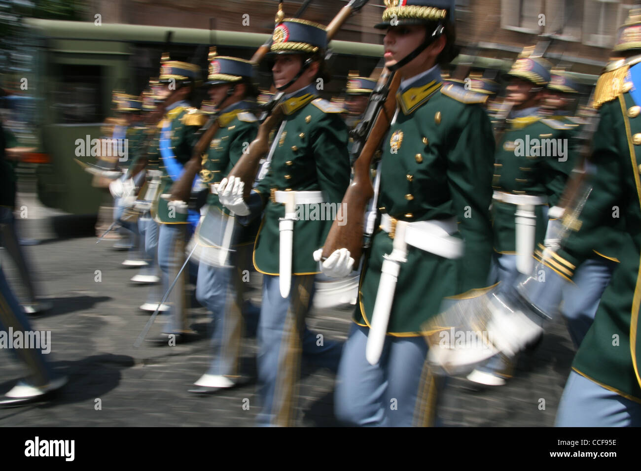 Italian police uniform woman hi-res stock photography and images - Alamy