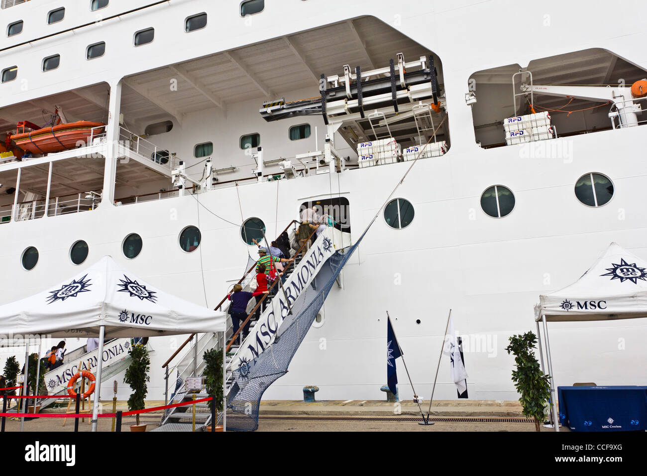 Passenger embarking hi-res stock photography and images - Alamy