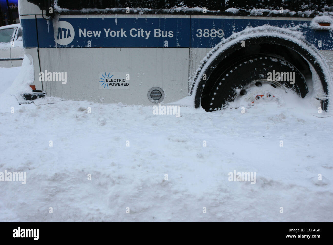 New york mta buses hi-res stock photography and images - Alamy