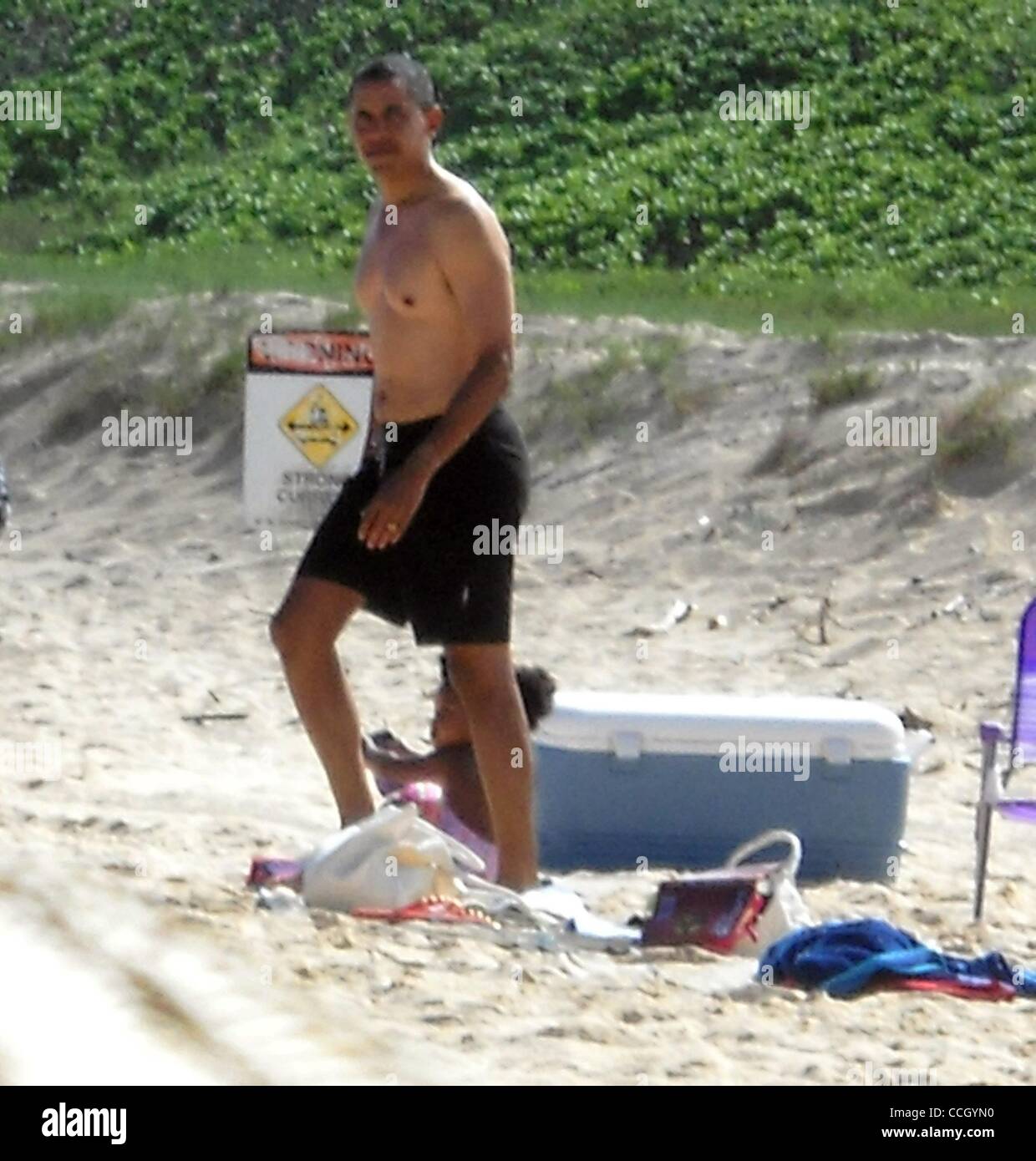 U s president obama walks out hi-res stock photography and images - Alamy