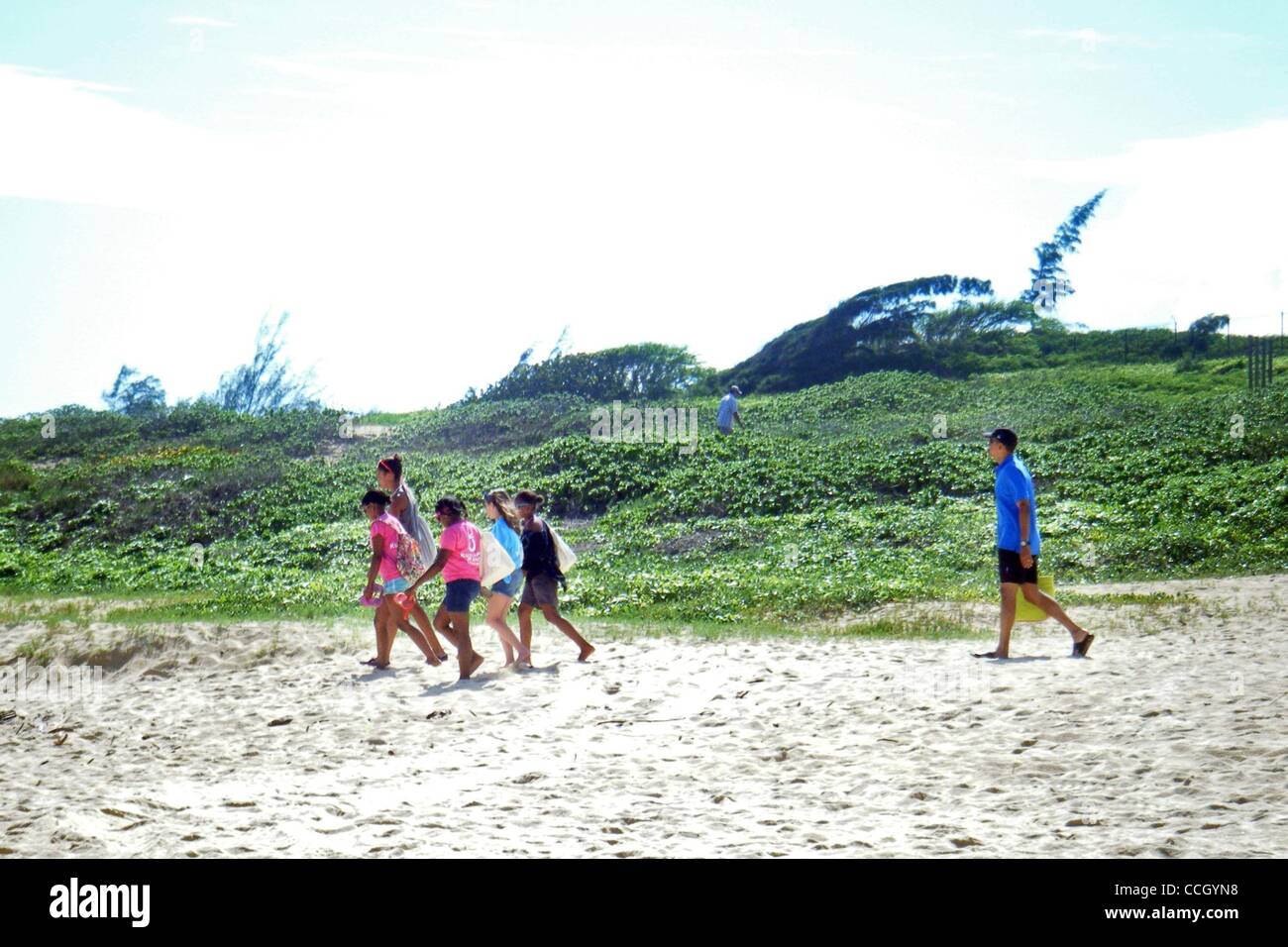 Jan 01 2011 kaneohe bay hi-res stock photography and images - Alamy