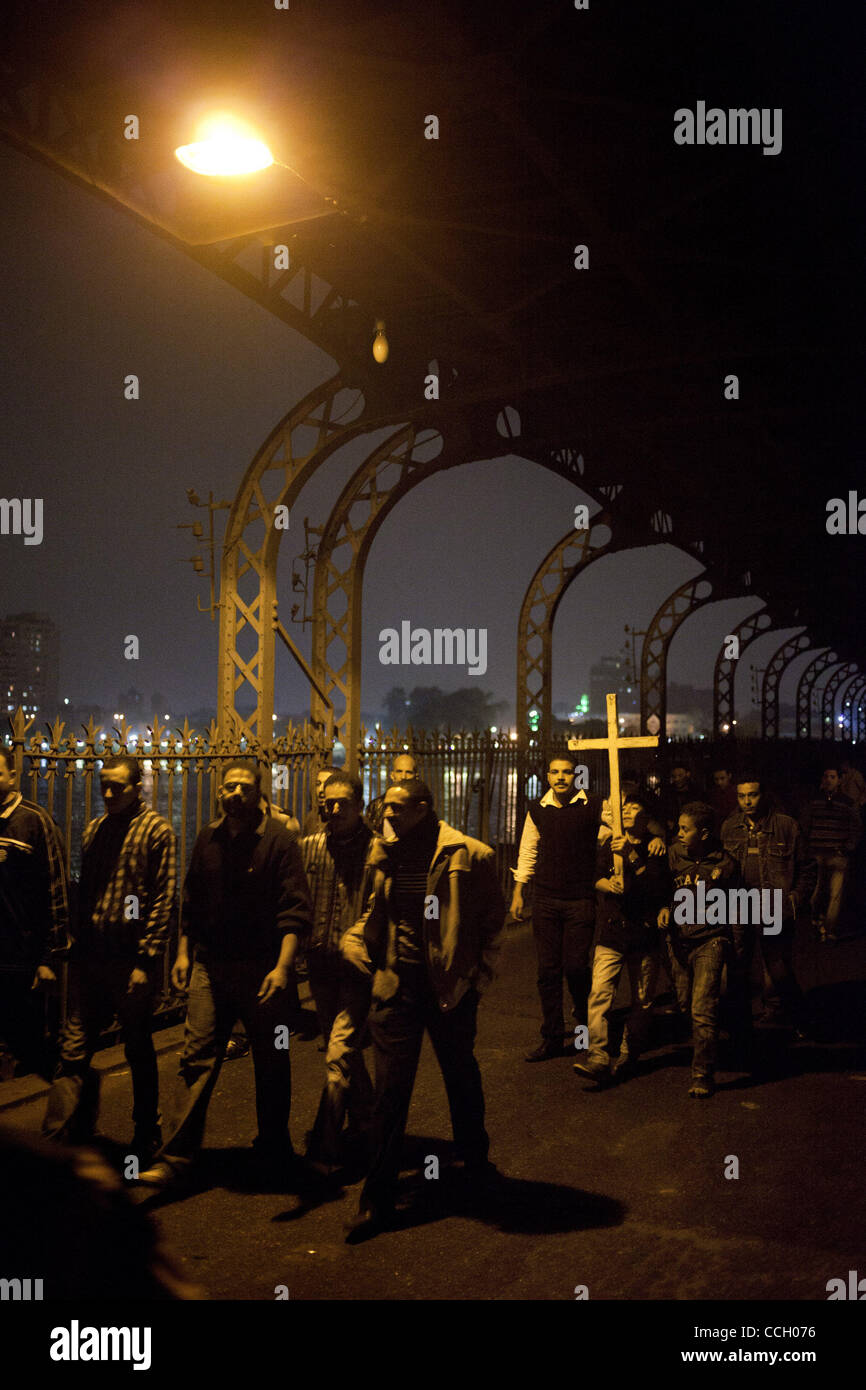 Jan. 2, 2011 - Cairo, Egypt - 20110102 - Cairo, Egypt - ..Protesters ...