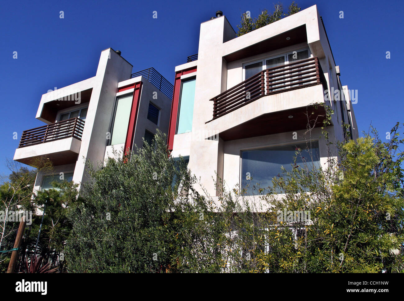 Lindsay lohan and samantha ronson hi-res stock photography and images ...