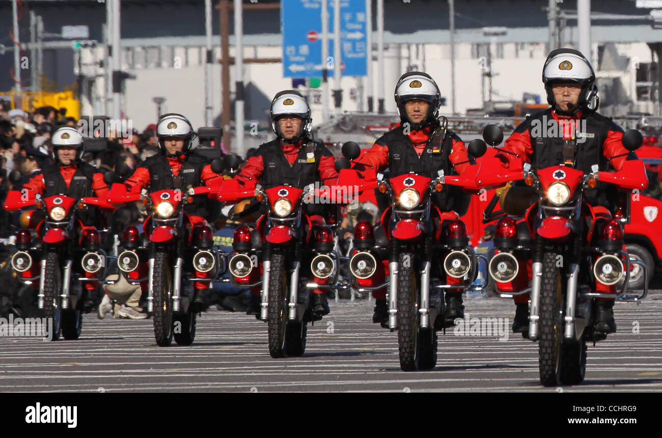 Fire review hi-res stock photography and images - Alamy