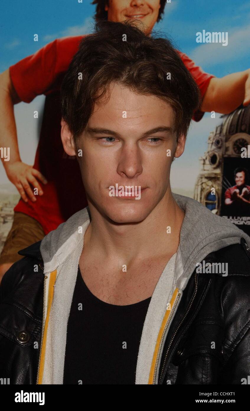 Dec. 18, 2010 - Hollywood, California, U.S. - GRANT HARVEY .20th ...