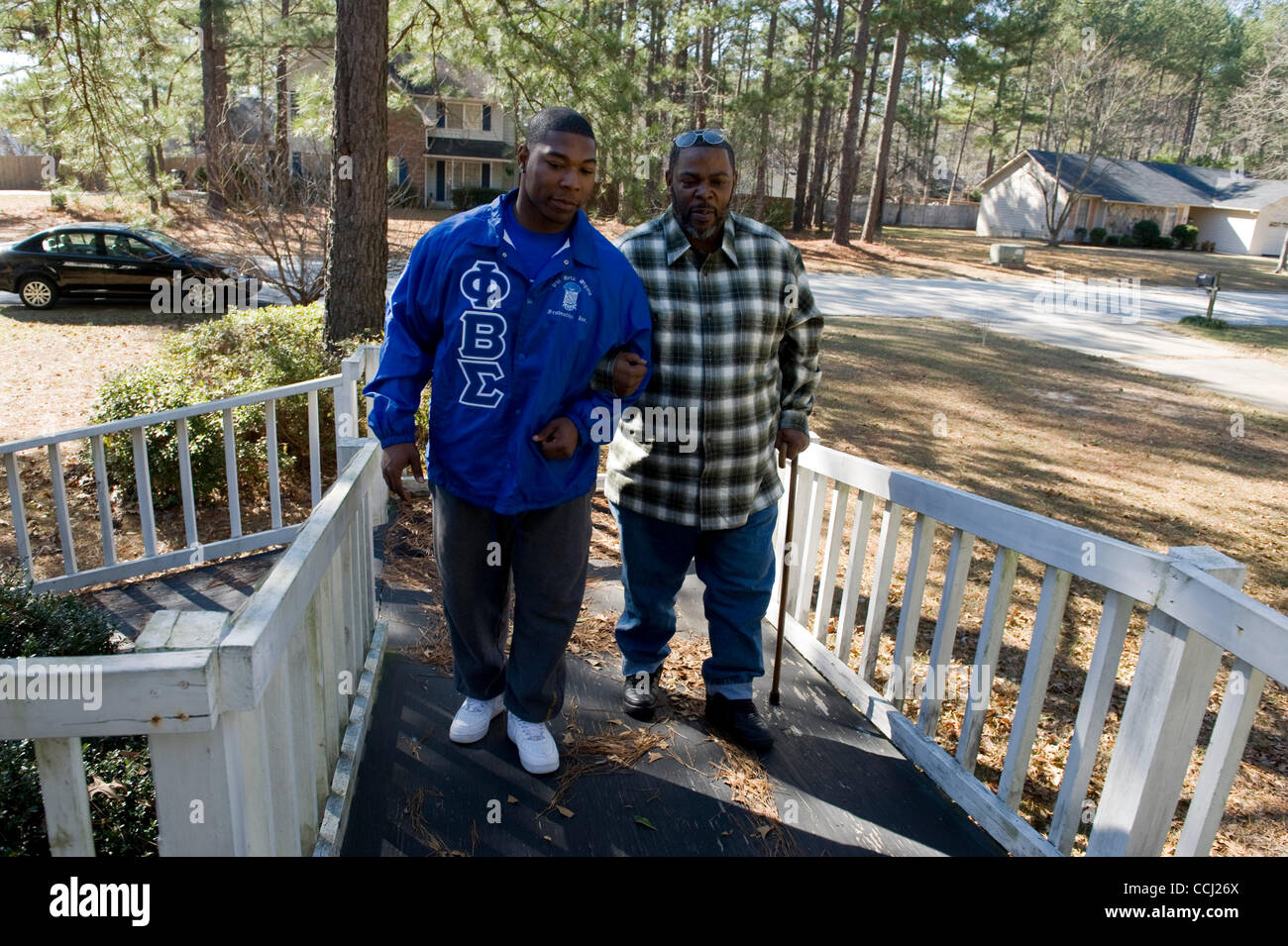 Dec 09, 2010 - Hampton, Georgia, U.S. - KEITH FITZHUGH with his father ...