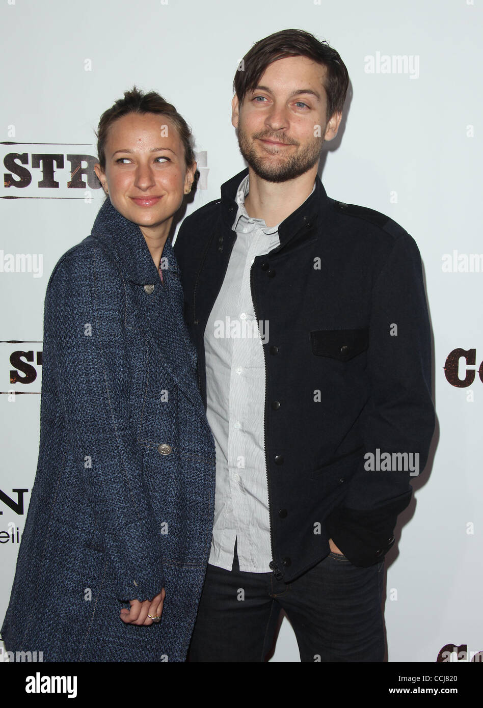 Jennifer strong hi-res stock photography and images - Alamy