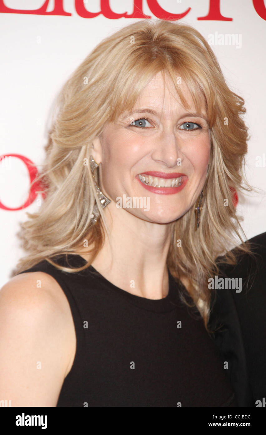 Dec. 15, 2010 - New York, New York, U.S. - Actress LAURA DERN attends ...