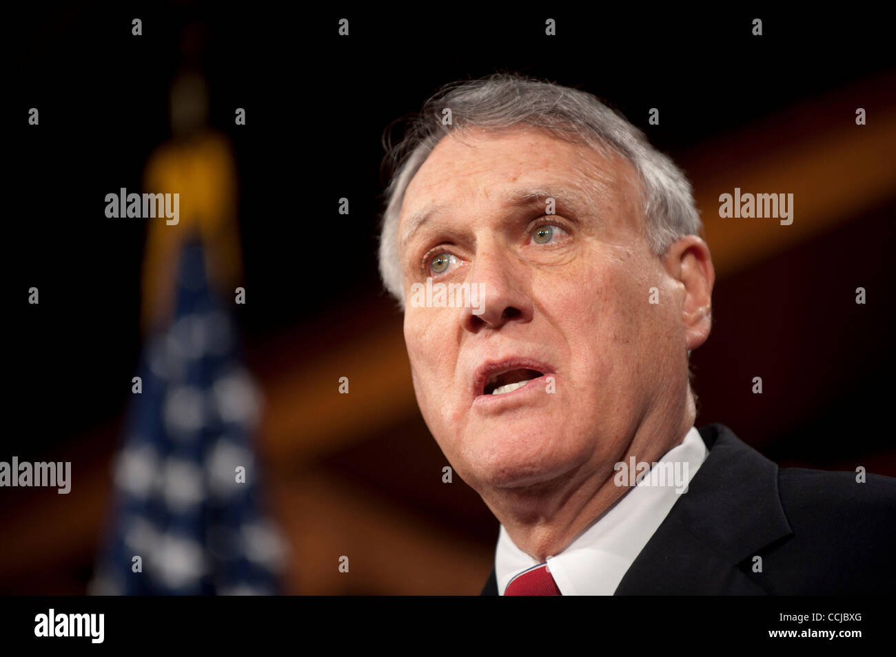 Dec 15, 2010 - Washington, District of Columbia, U.S. - Senator JON ...