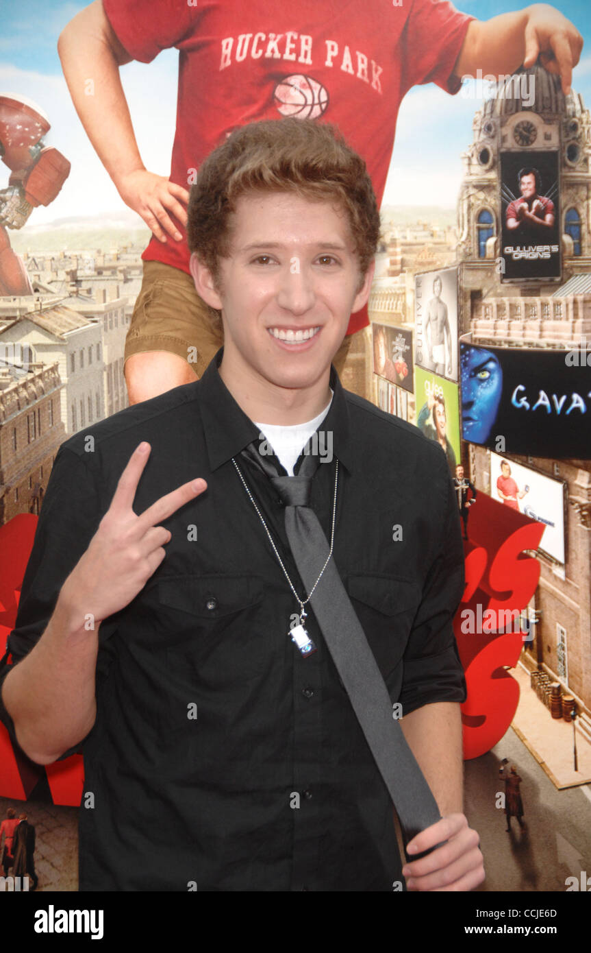 Derek Bloom High Resolution Stock Photography and Images - Alamy