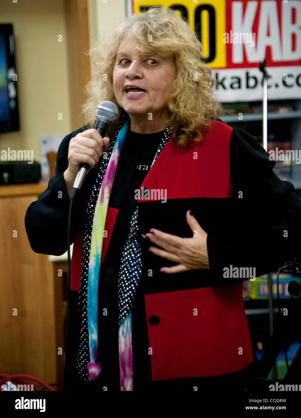 Dec. 22, 2010 - Los Angeles, California, USA - Comedian S. RACHEL LOVEY ...