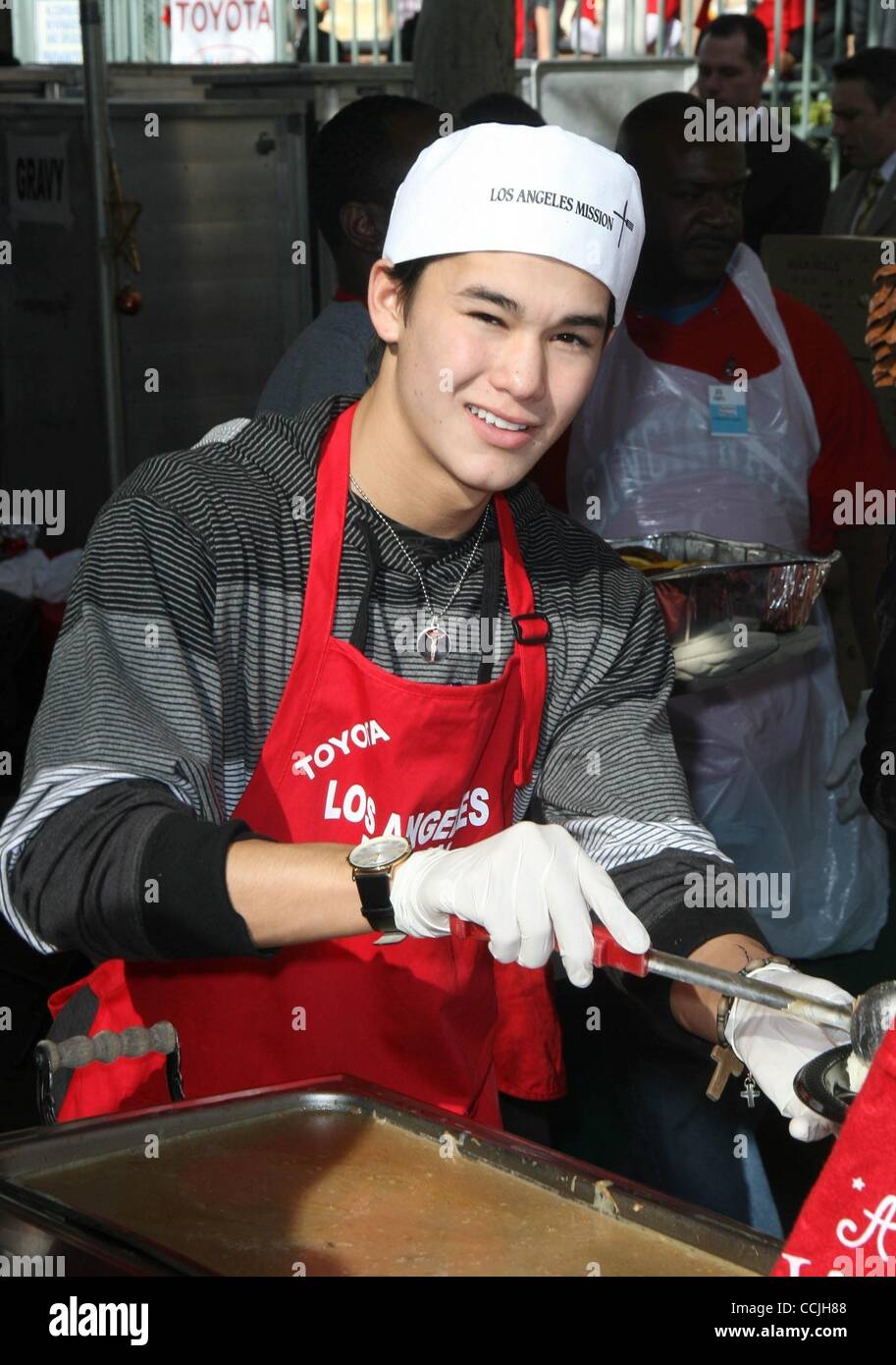 Dec 24, 2010 - Los Angeles, California, USA - Actor BOBO STEWART at the ...