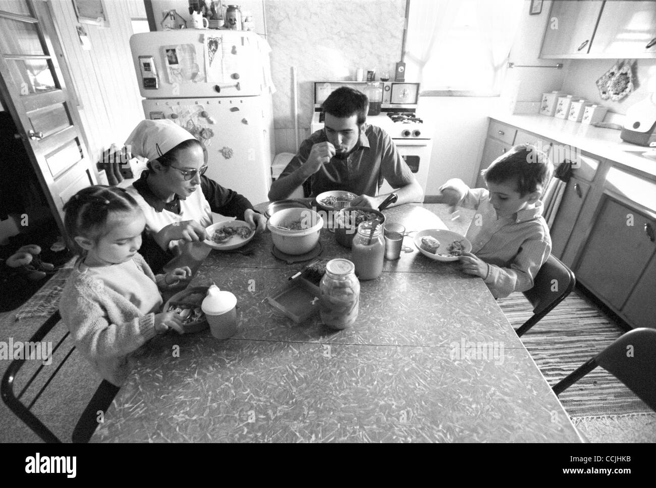 Jul. 04, 2003 - Arthur, Illinois, U.S. - The Helmuth family gathers for ...