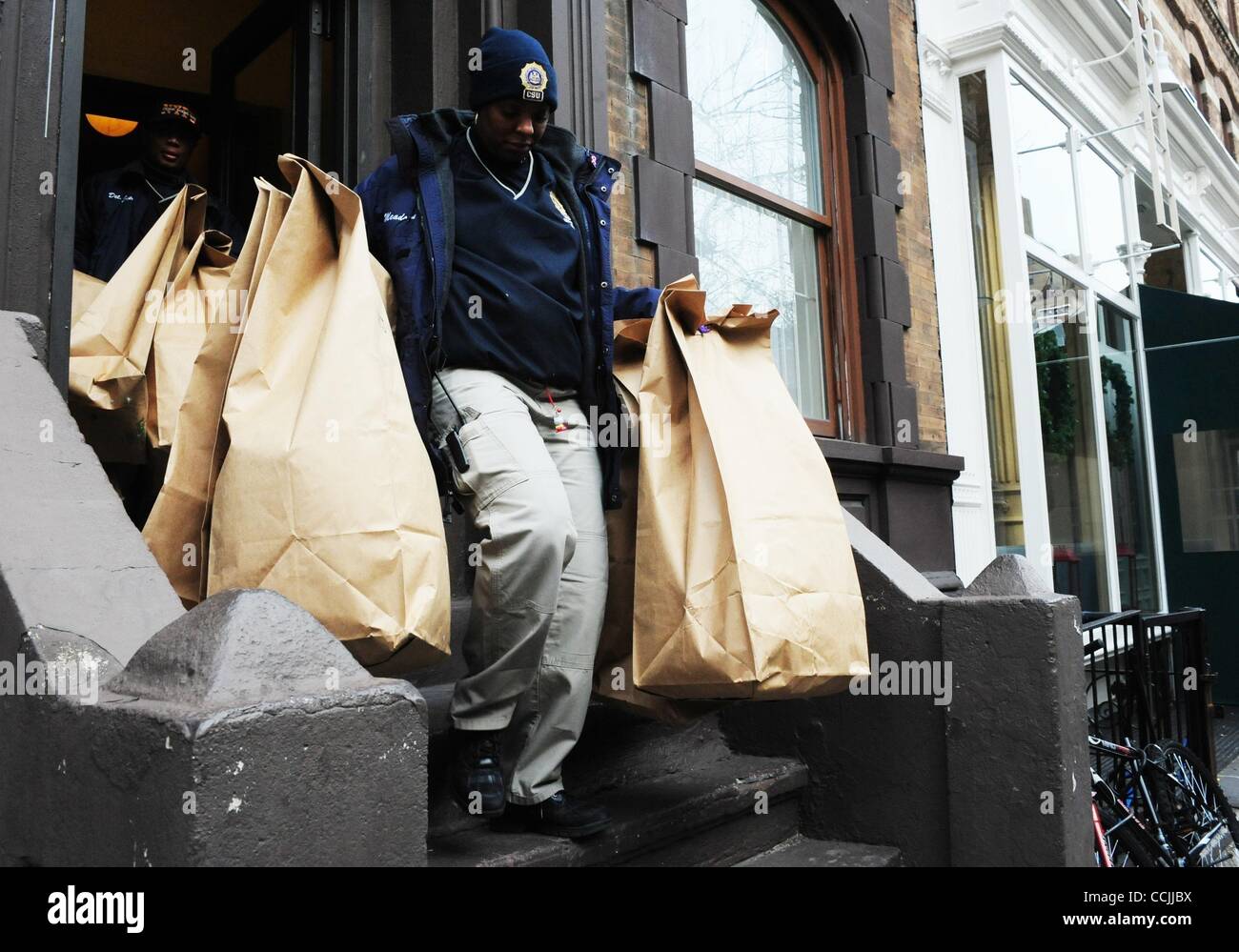 Dec. 10, 2010 - Manhattan, New York, U.S. - NYPD Crime Scene Unit ...