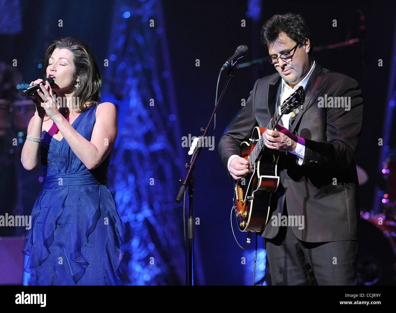 Dec 14, 2010 - Durham, North Carolina; USA - Singer AMY GRANT and ...