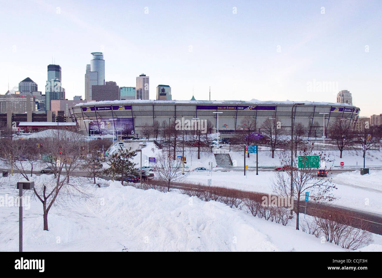 Metrodome roof hi-res stock photography and images - Alamy