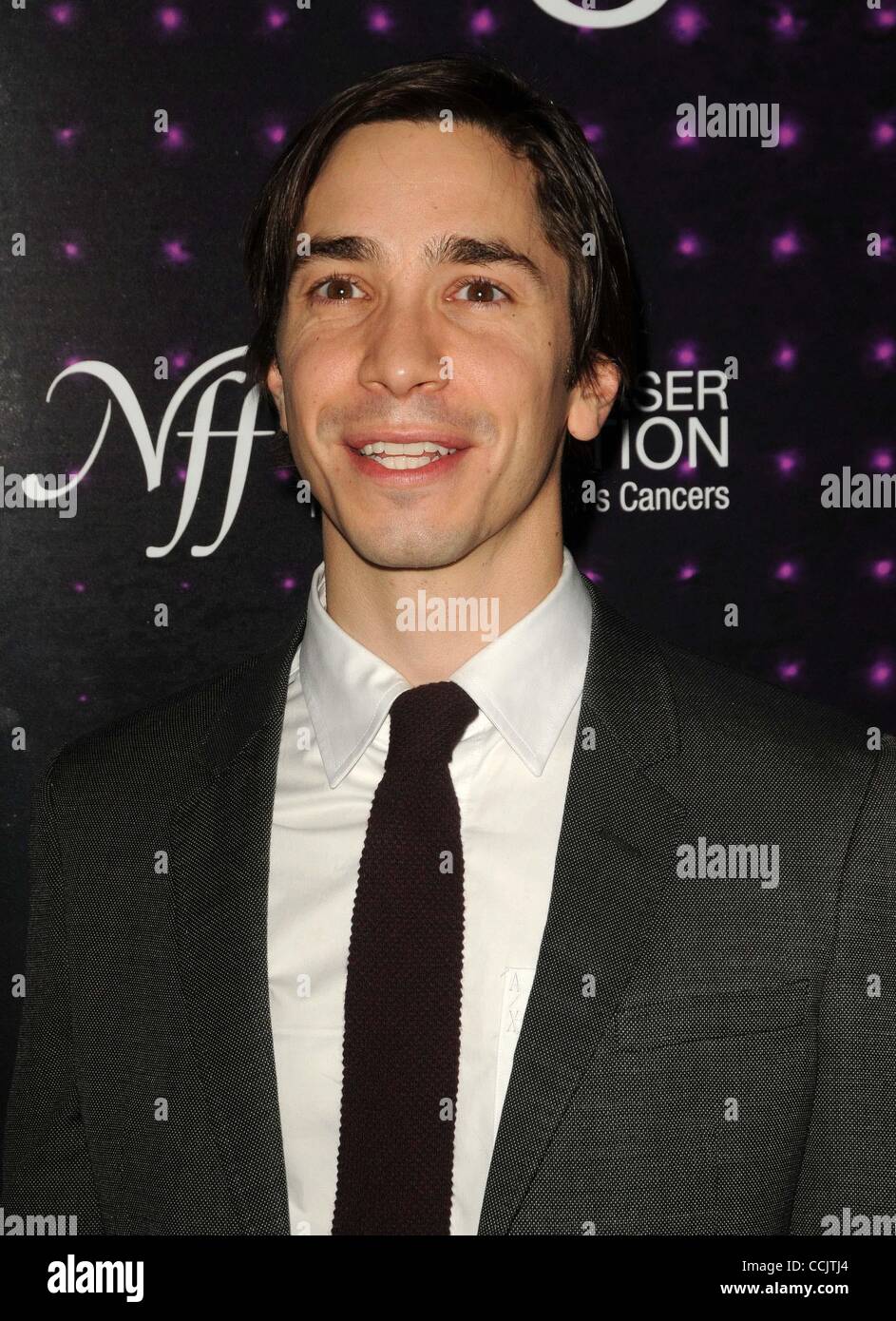 Dec. 4, 2010 - Los Angeles, California, U.S. - Justin Long Attending ...