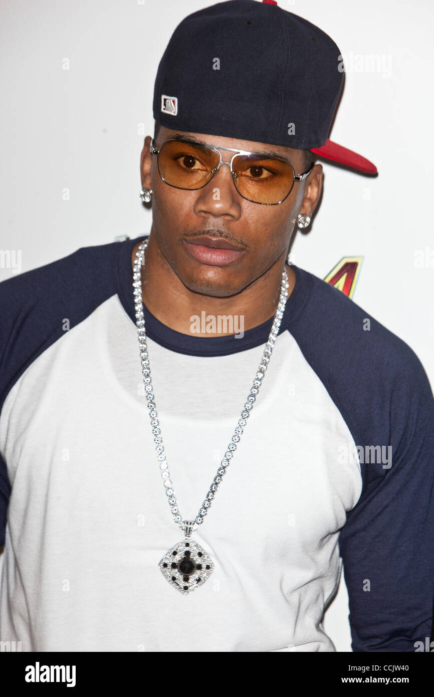 Dec 05, 2010 - Los Angeles, California, U.S. - NELLY arrives on the red ...