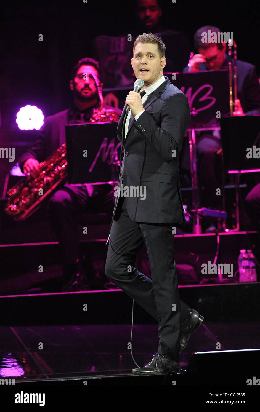 Nov 30, 2010 - Washington, District of Columbia; USA - Singer MICHAEL ...