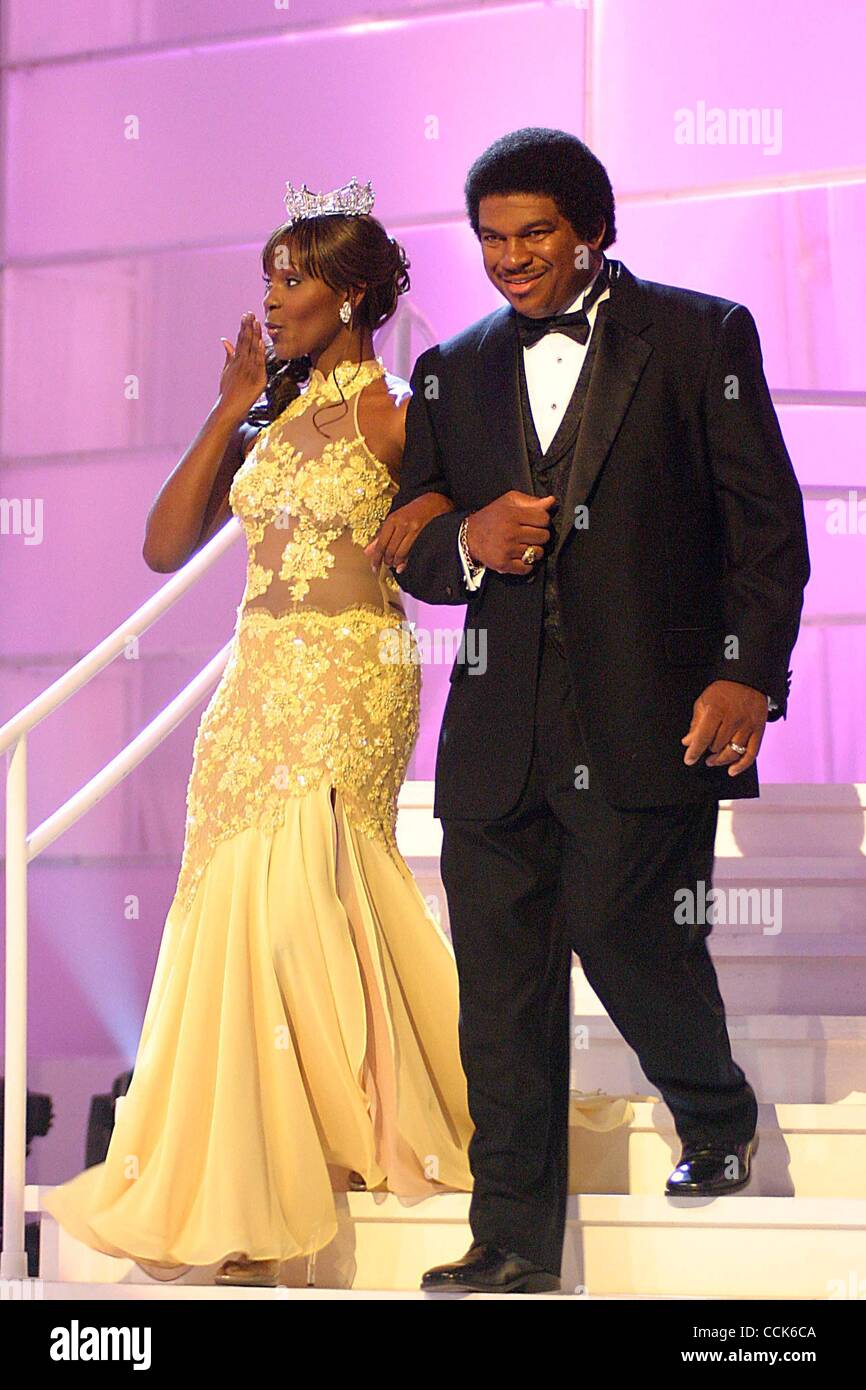 Miss america pageant hi-res stock photography and images - Alamy