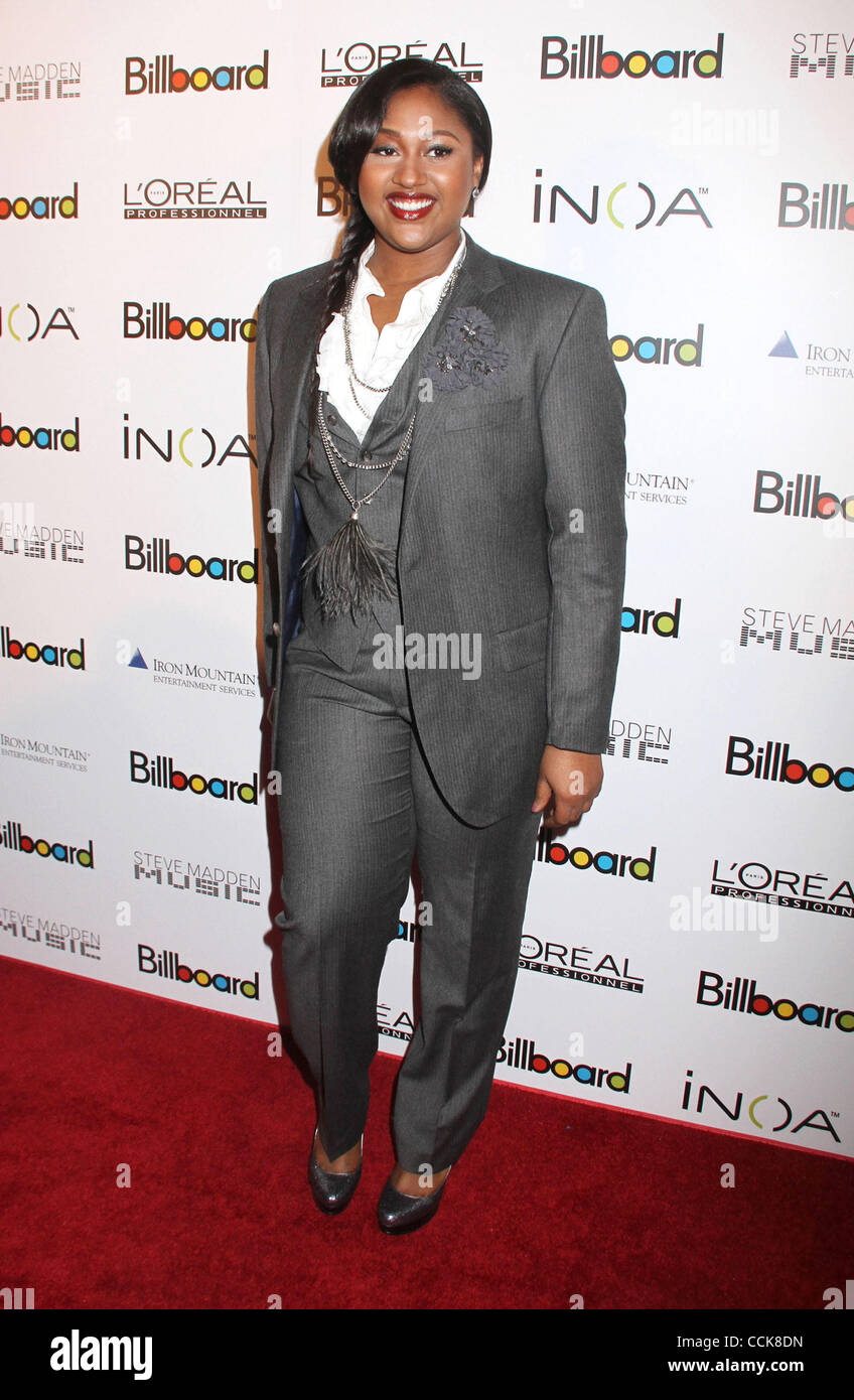 Jazmine sullivan hi-res stock photography and images - Alamy