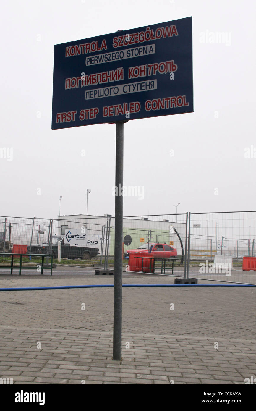 Poland ukraine border hi-res stock photography and images - Alamy