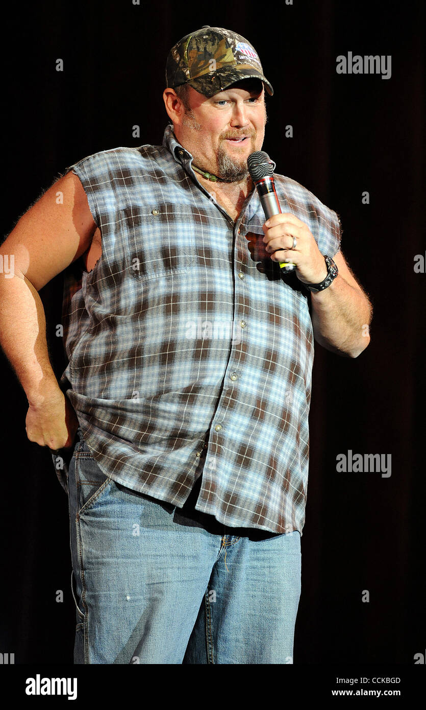 Nov 21, 2010 - Myrtle Beach, South Carolina; USA - Comedian LARRY THE ...