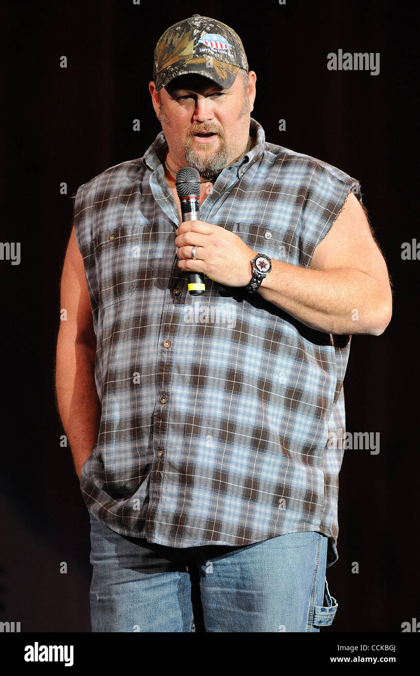 Nov 21, 2010 - Myrtle Beach, South Carolina; USA - Comedian LARRY THE ...