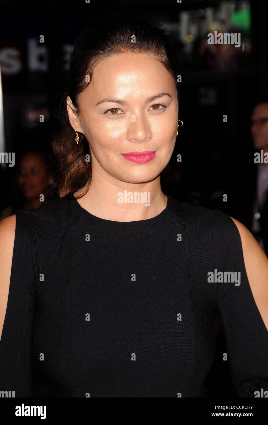 Nov. 22, 2010 - Los Angeles, California, U.S. - Moon Bloodgood ...