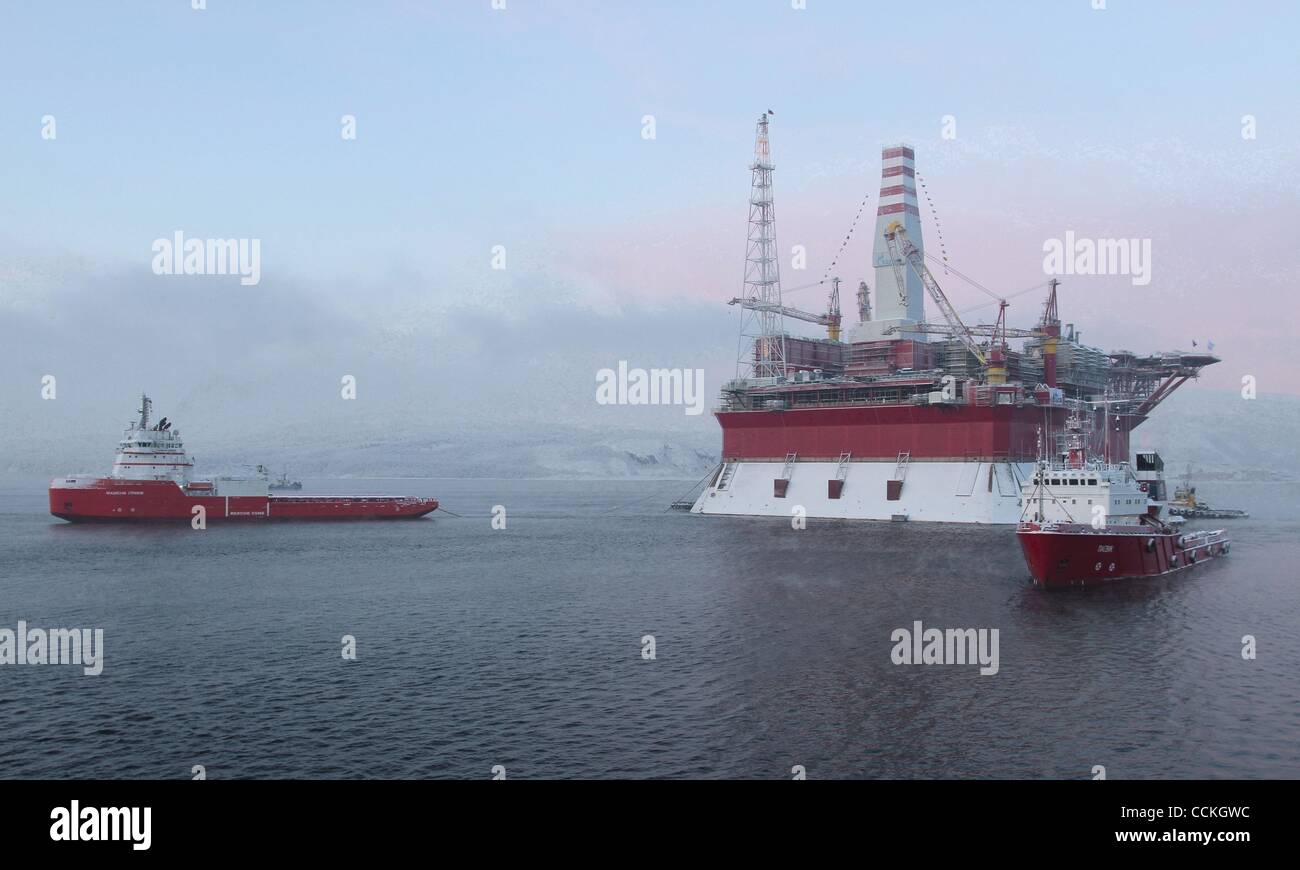 Nov 27, 2010 - Murmansk, Russia - First Russian Offshore Oil Rig ...