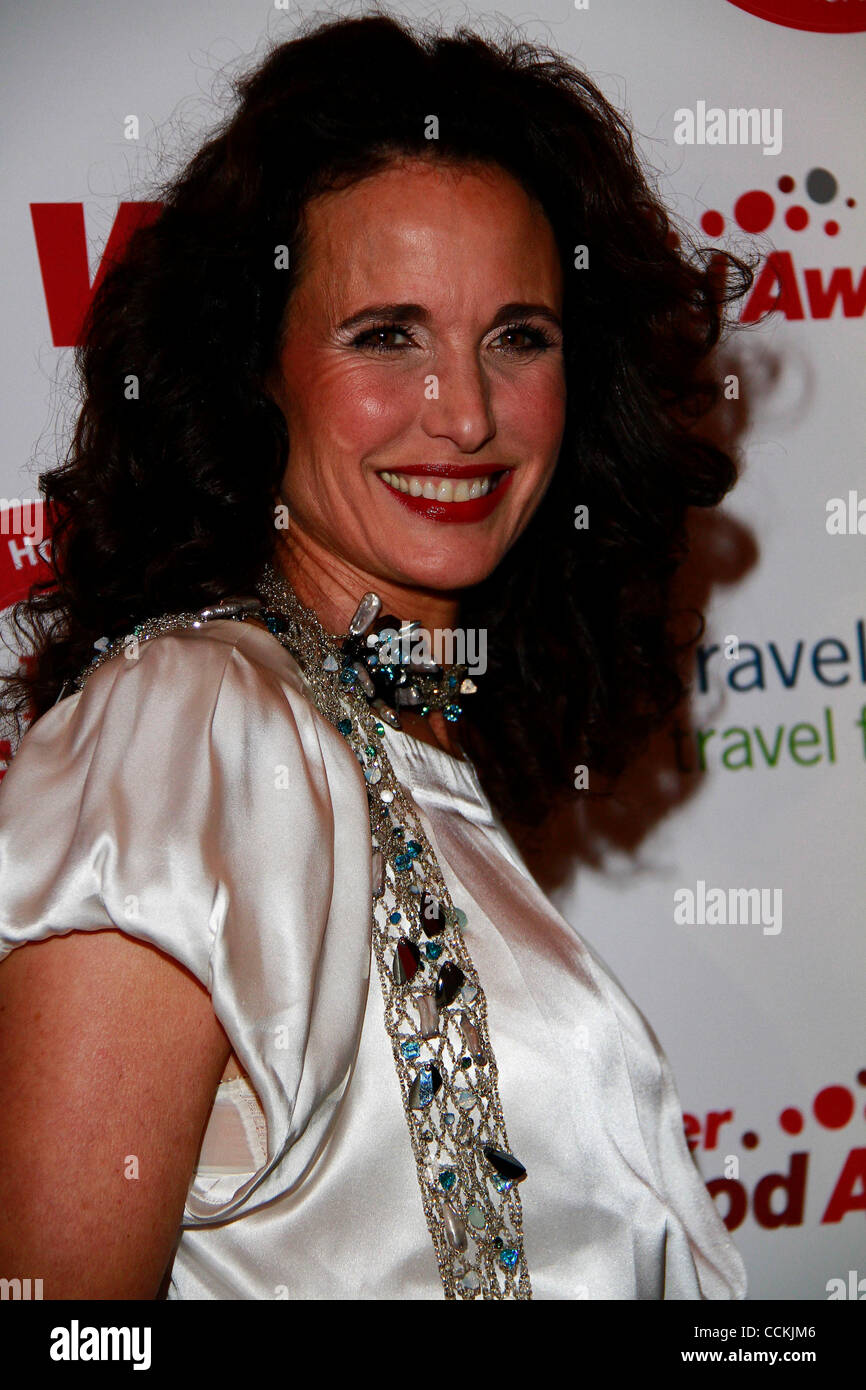 Andie MacDowell attends We Tv We do Good awards at Espace on November ...
