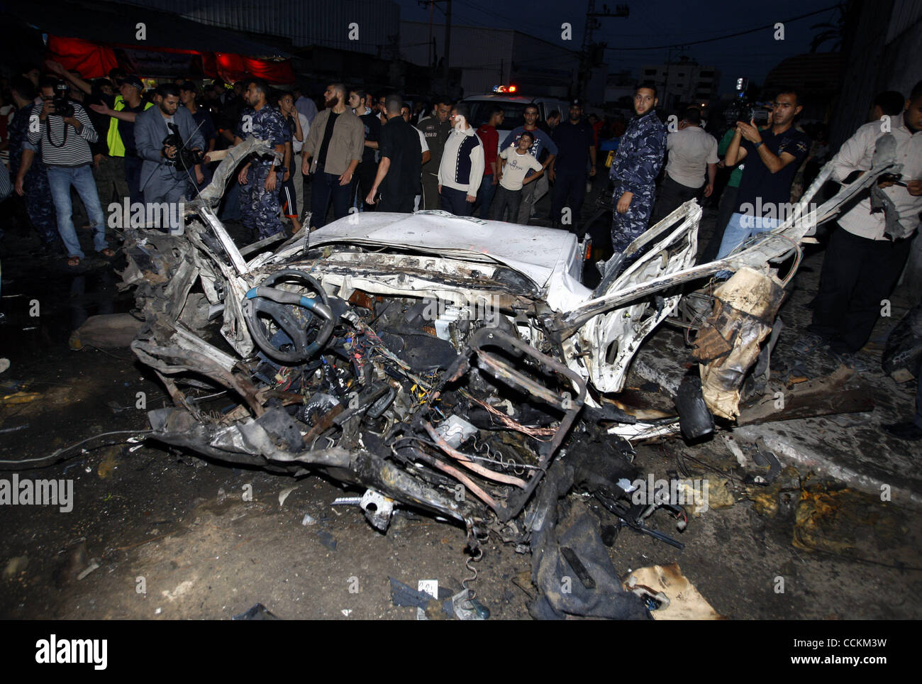 Nov 17, 2010 - Gaza City, Gaza Strip - Palestinian security members ...