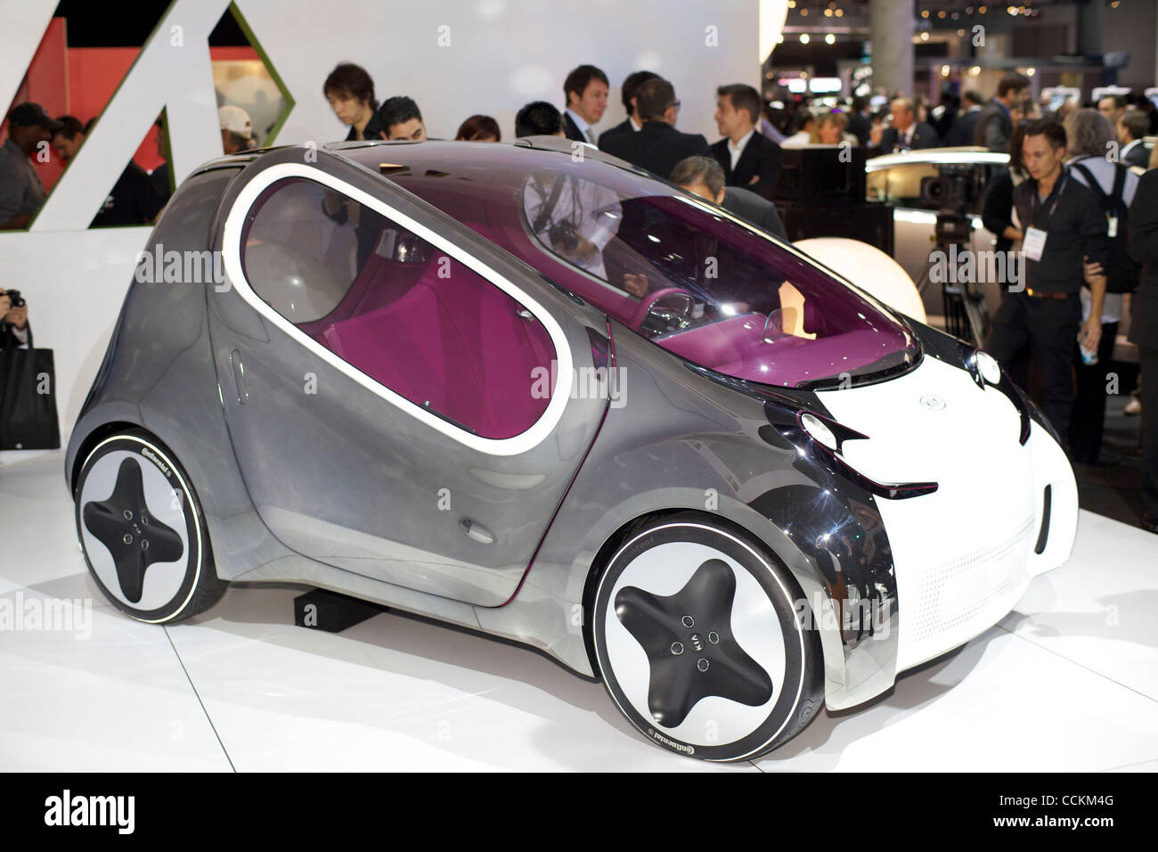 Kia "Pop" concept car on show at the 2010 LA Auto Show in Los Angeles ...