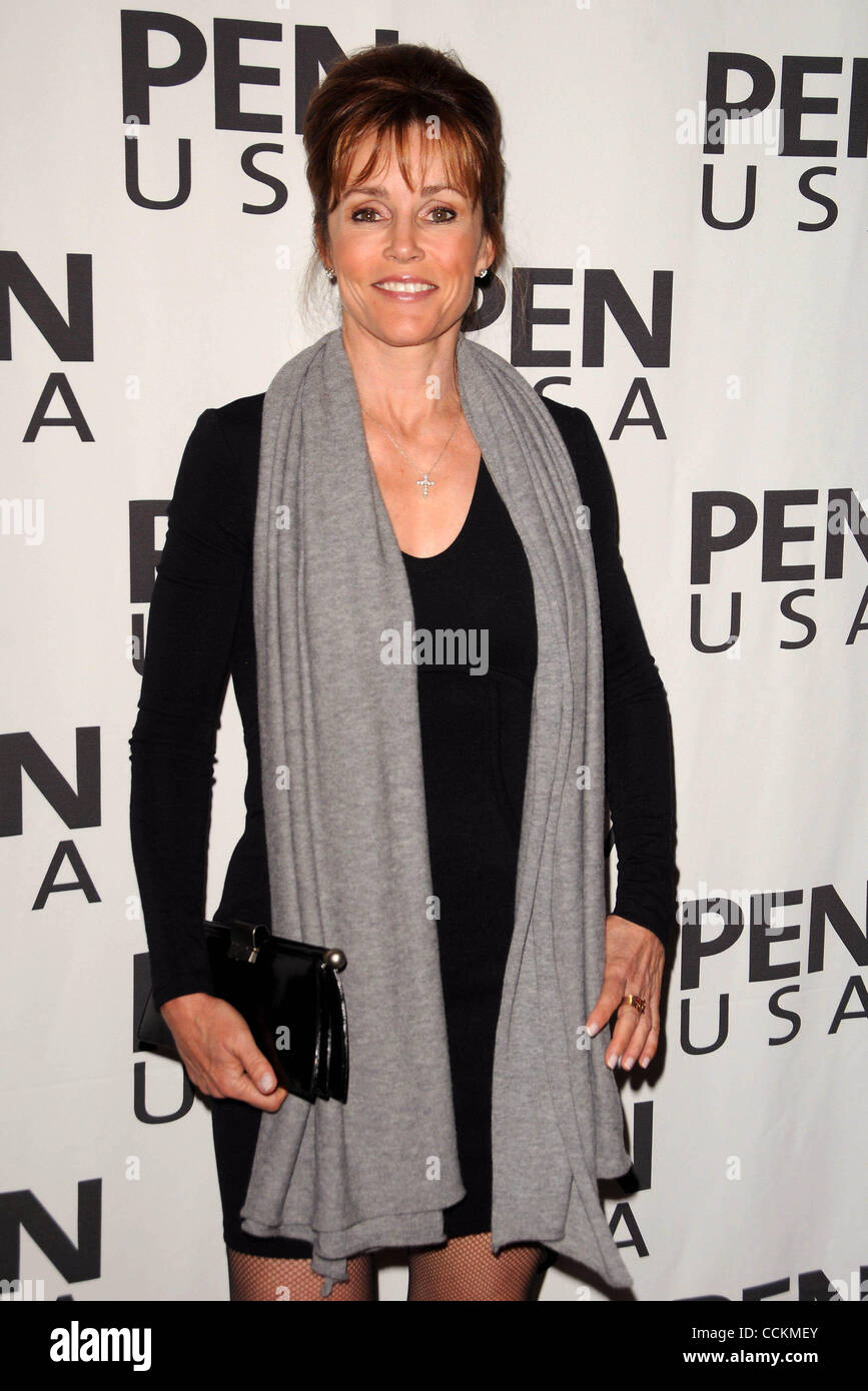 Nov. 17, 2010 - Los Angeles, California, U.S. - Alice Donnely Attending ...