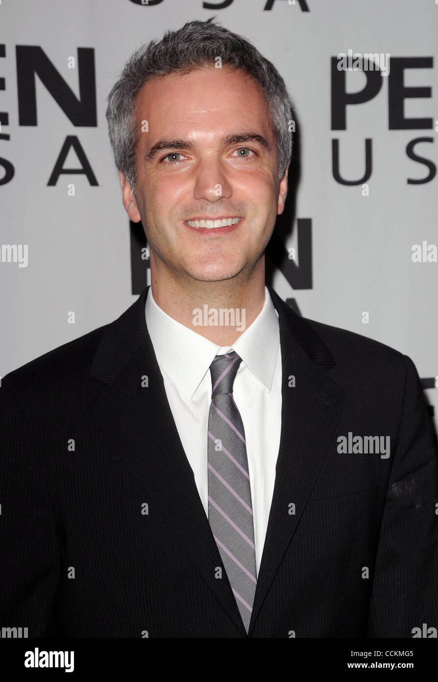 Nov. 17, 2010 - Los Angeles, California, U.S. - Peter Blake Attending ...