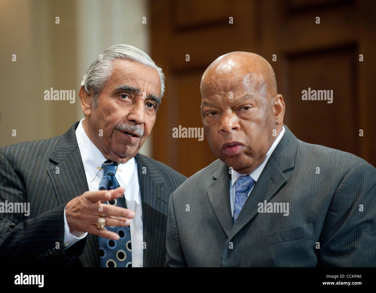 20 y 18 hi-res stock photography and images - Alamy