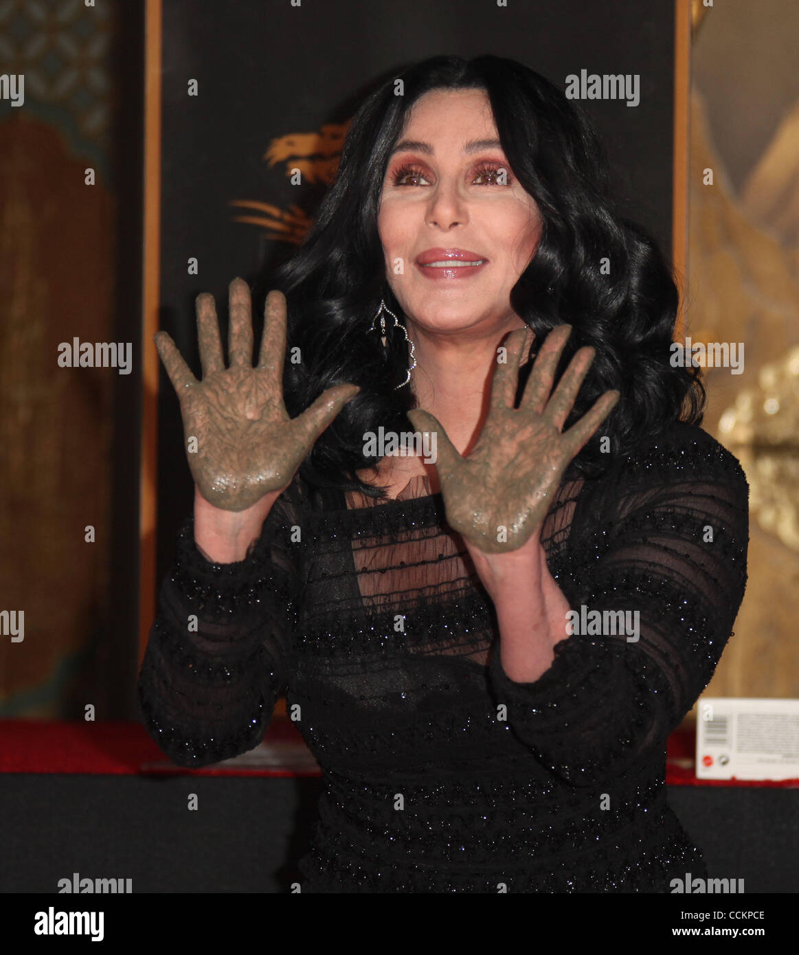 Cher footprint ceremony hollywood hi-res stock photography and images ...