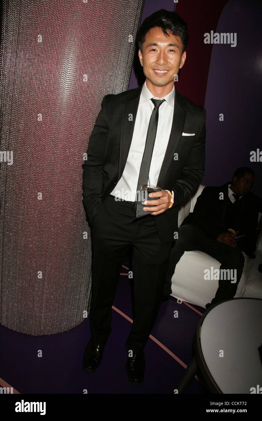Nov. 20, 2010 - Hollywood, California, U.S. - I14798CHW .James Kyson ...
