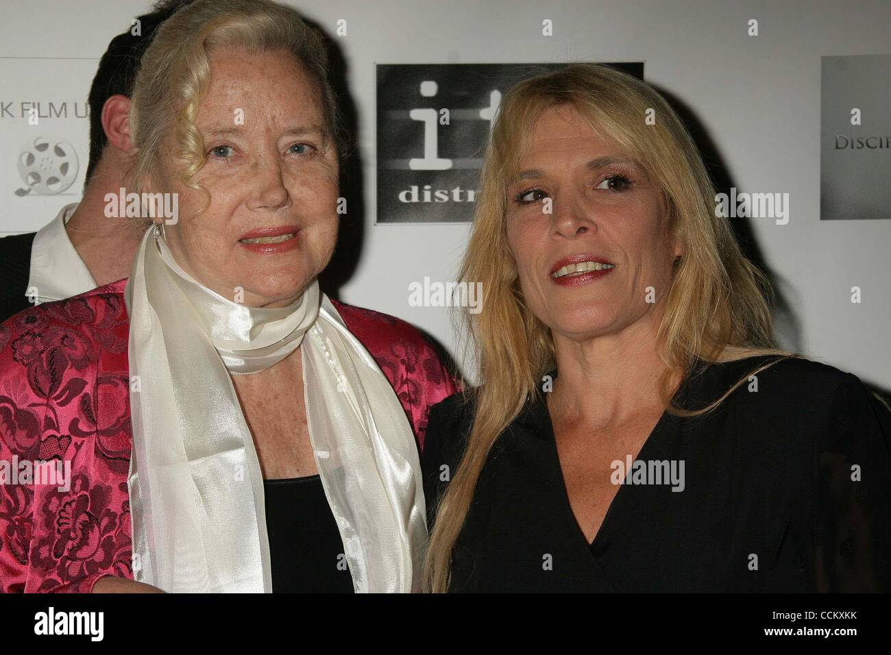 With Her Daughter Sally Stock Photos & With Her Daughter Sally Stock ...