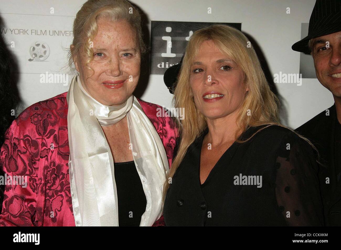 Calista carradine hi-res stock photography and images - Alamy