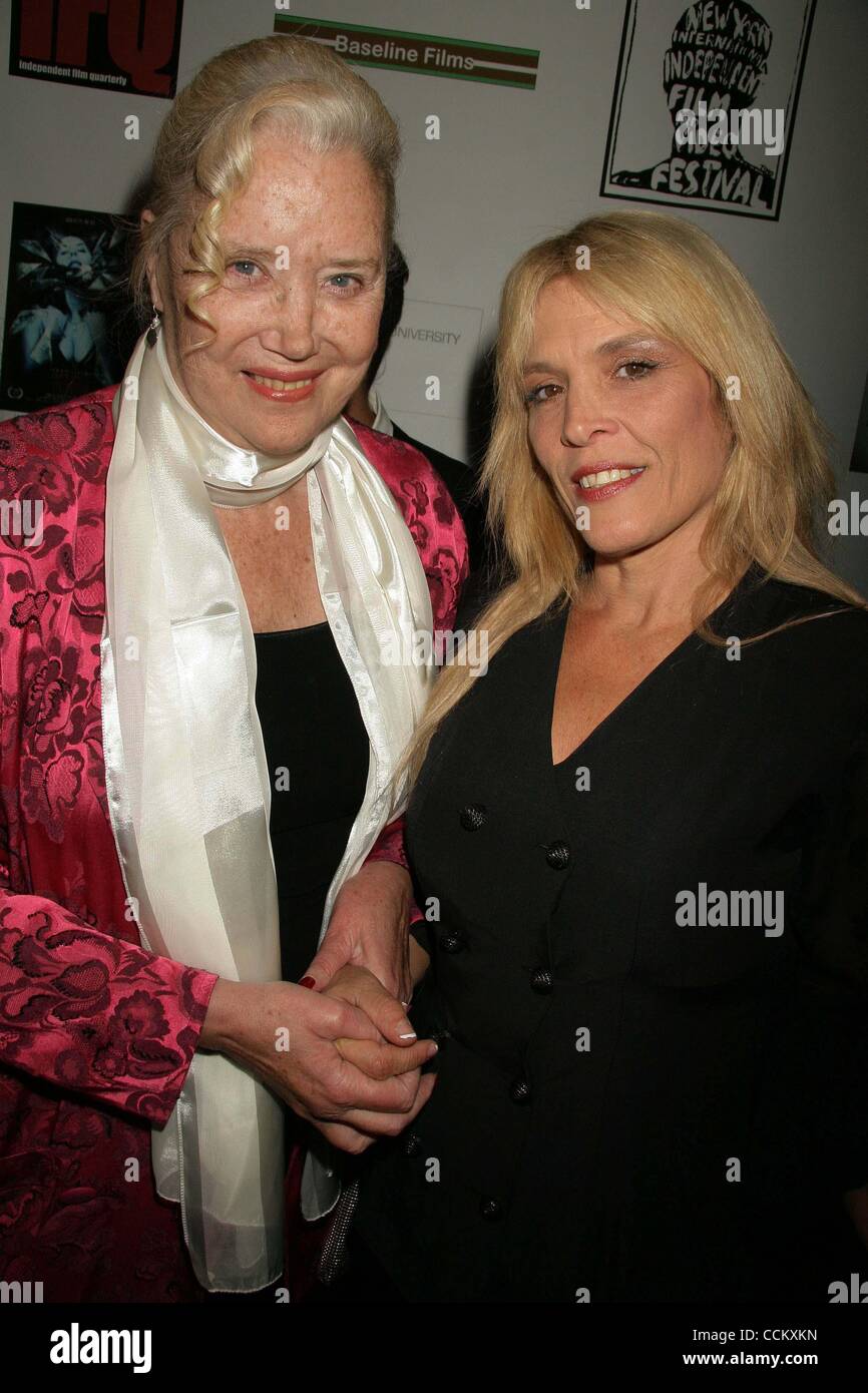 Calista carradine hi-res stock photography and images - Alamy