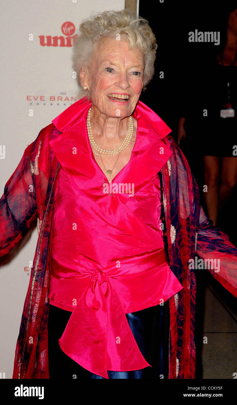 Nov. 11, 2010 - Los Angeles, California, U.S. - Eve Branson Attending ...