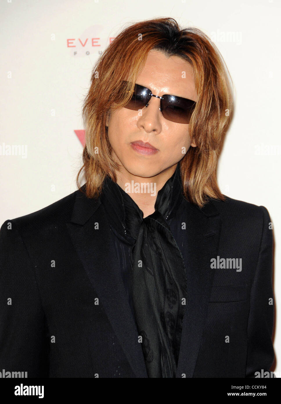 Nov. 11, 2010 - Los Angeles, California, U.S. - Yoshiki Attending The ...