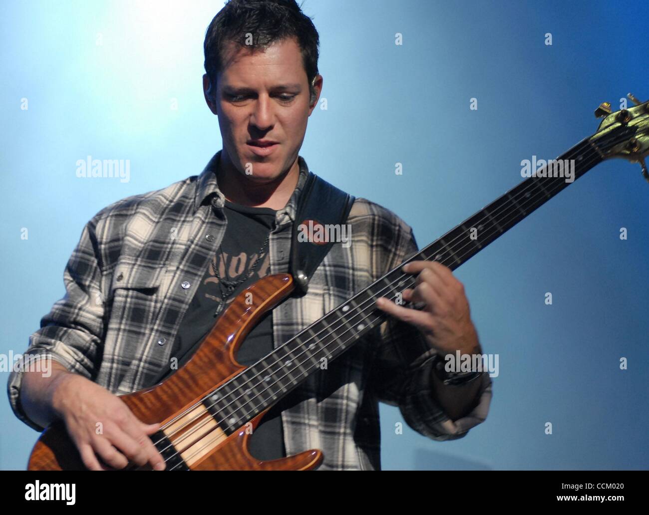 Nov 12, 2010 - New York, New York, U.S. - Dave Mathews Band performing ...