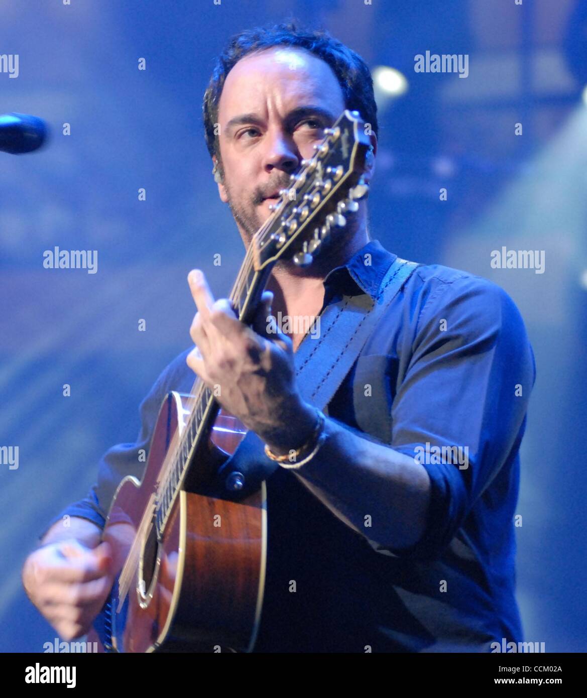 Dave mathews hi-res stock photography and images - Alamy